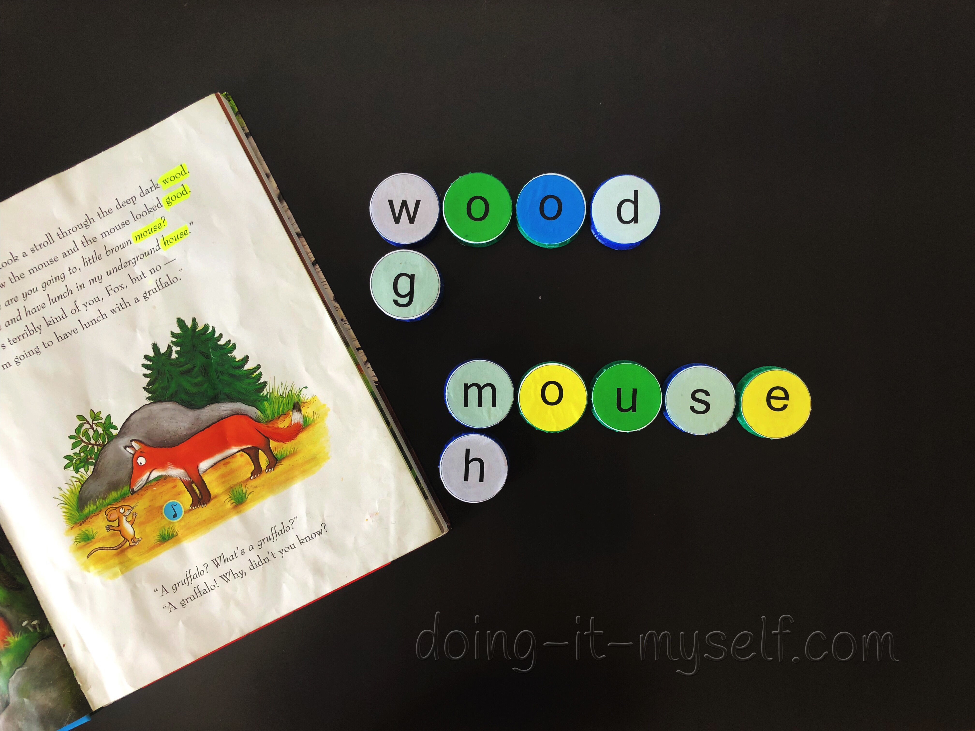 Easy DIY to teach phonics and spellings – Palettes of Life